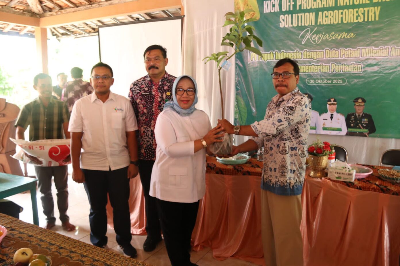 Satu-satunya di RI: Kementan dan PT Pupuk Indonesia Bakal Sulap 1000 ...
